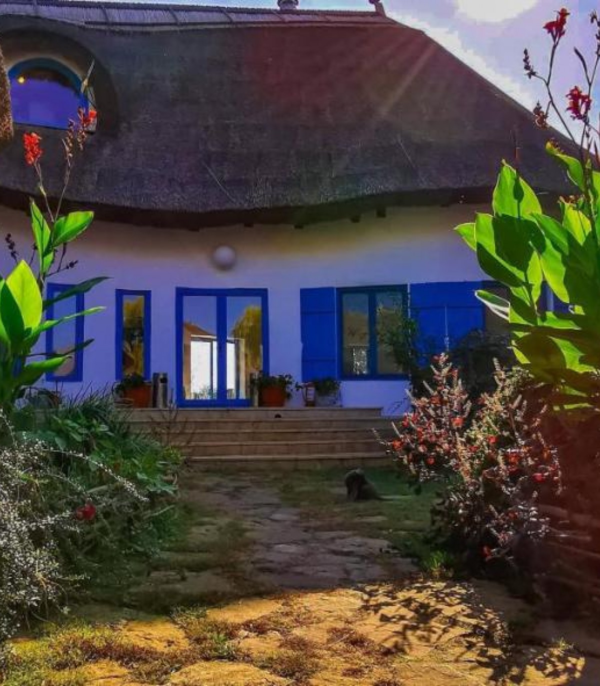 Three day holiday in mud huts and fishing in the Delta by boat