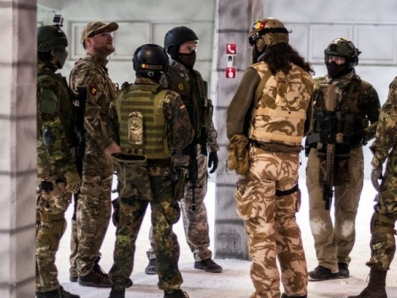 Airsoft Counter Strike in reality for groups