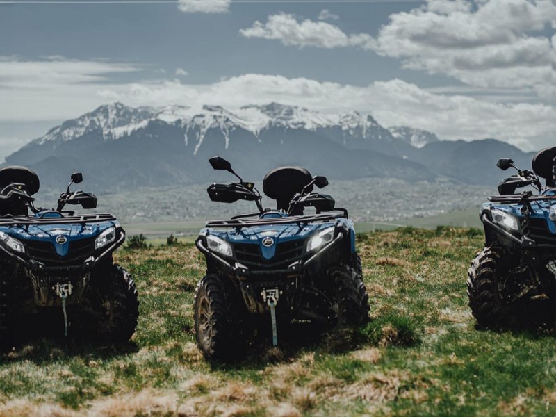 Senzatii extreme si plimbari in natura - aventura cu ATV in Brasov