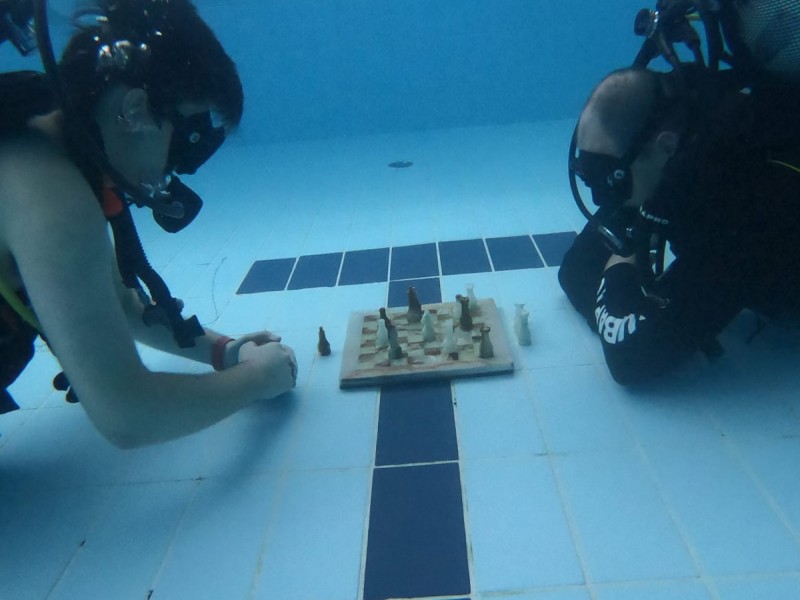 Underwater chess and diving in Brasov or Covasna