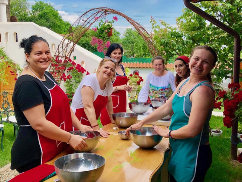 Cooking workshop for 6 people at a mansion in Buzau